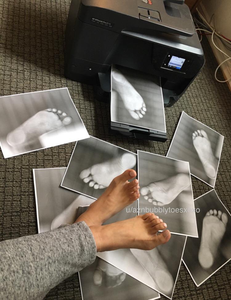 Oops! I dropped all your copies 😉 | Scrolller