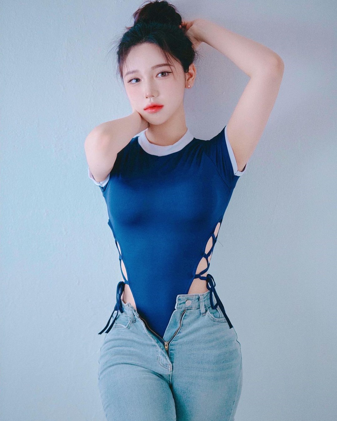 Oops my fly is open | Scrolller