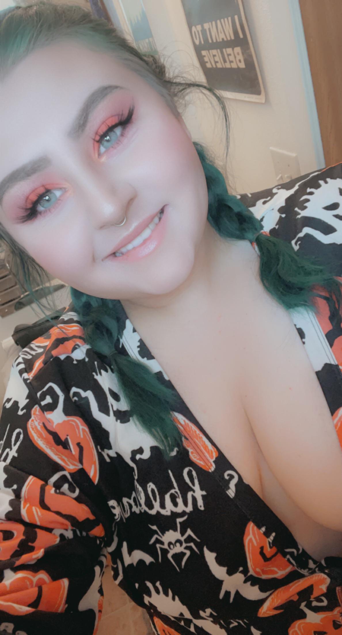 Orange and spooky 😆 | Scrolller