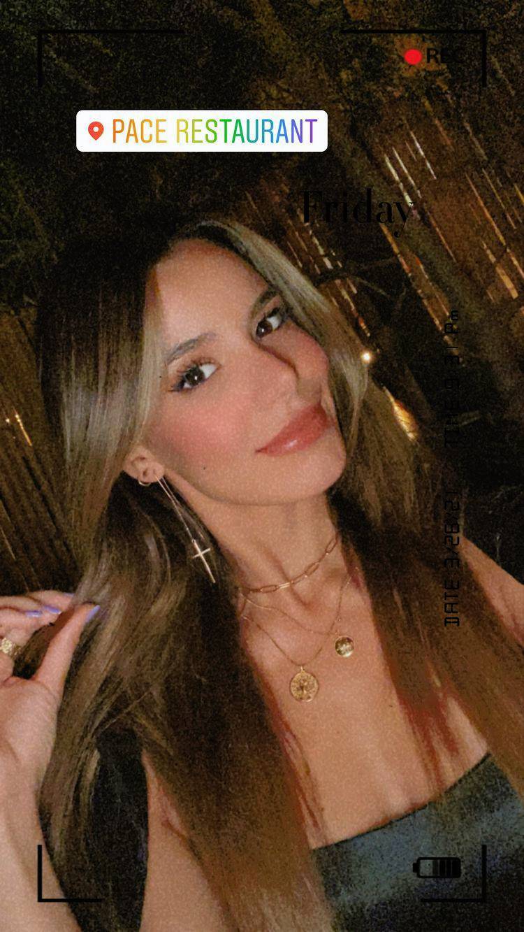 Out to dinner | Scrolller