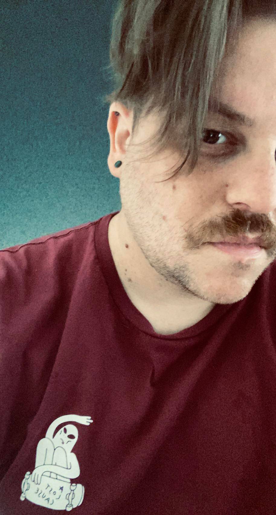 (Over 18) Half Face Selfie 😊 | Scrolller