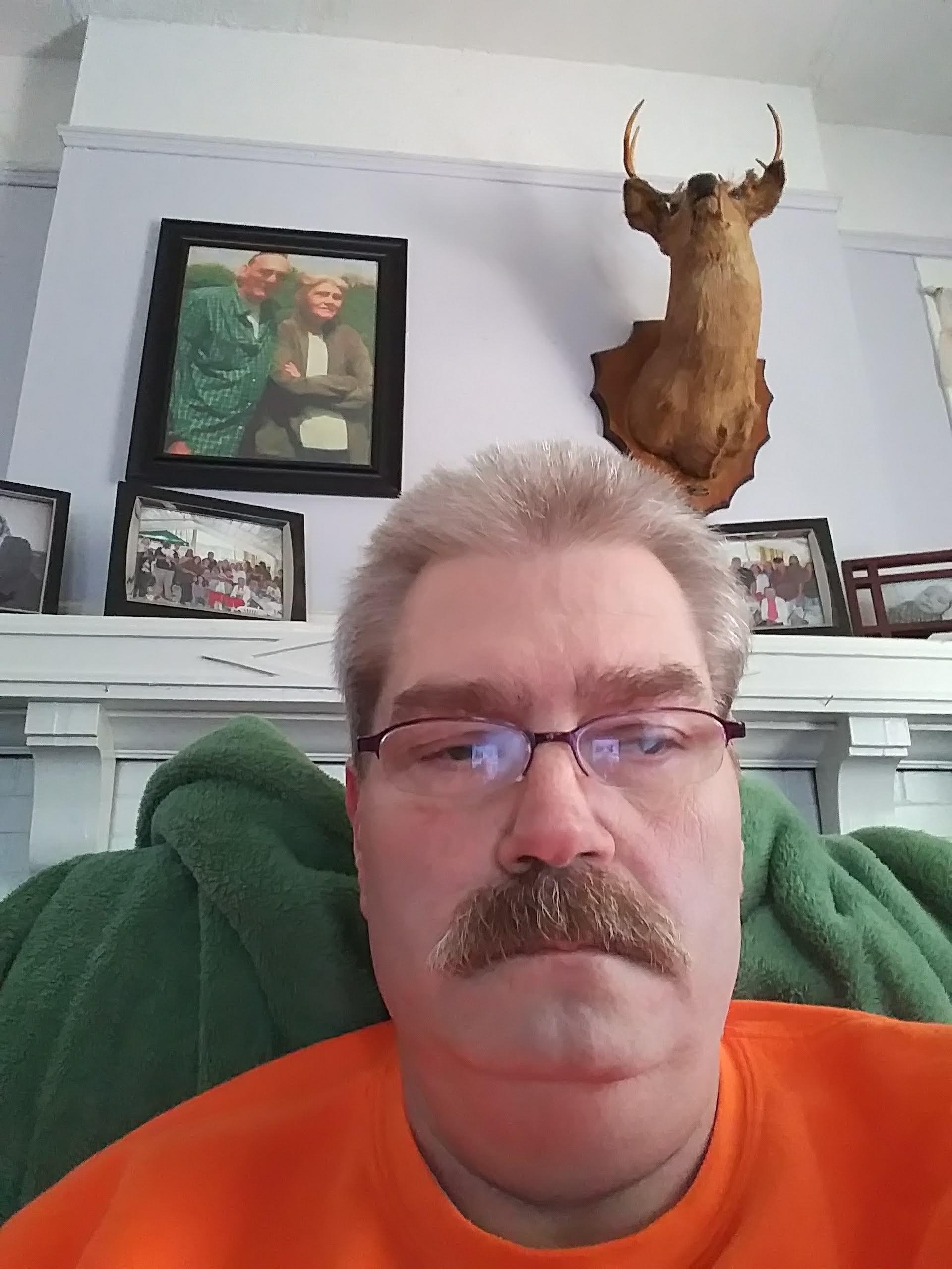 (Over 18) Mustachioed Mark | Scrolller