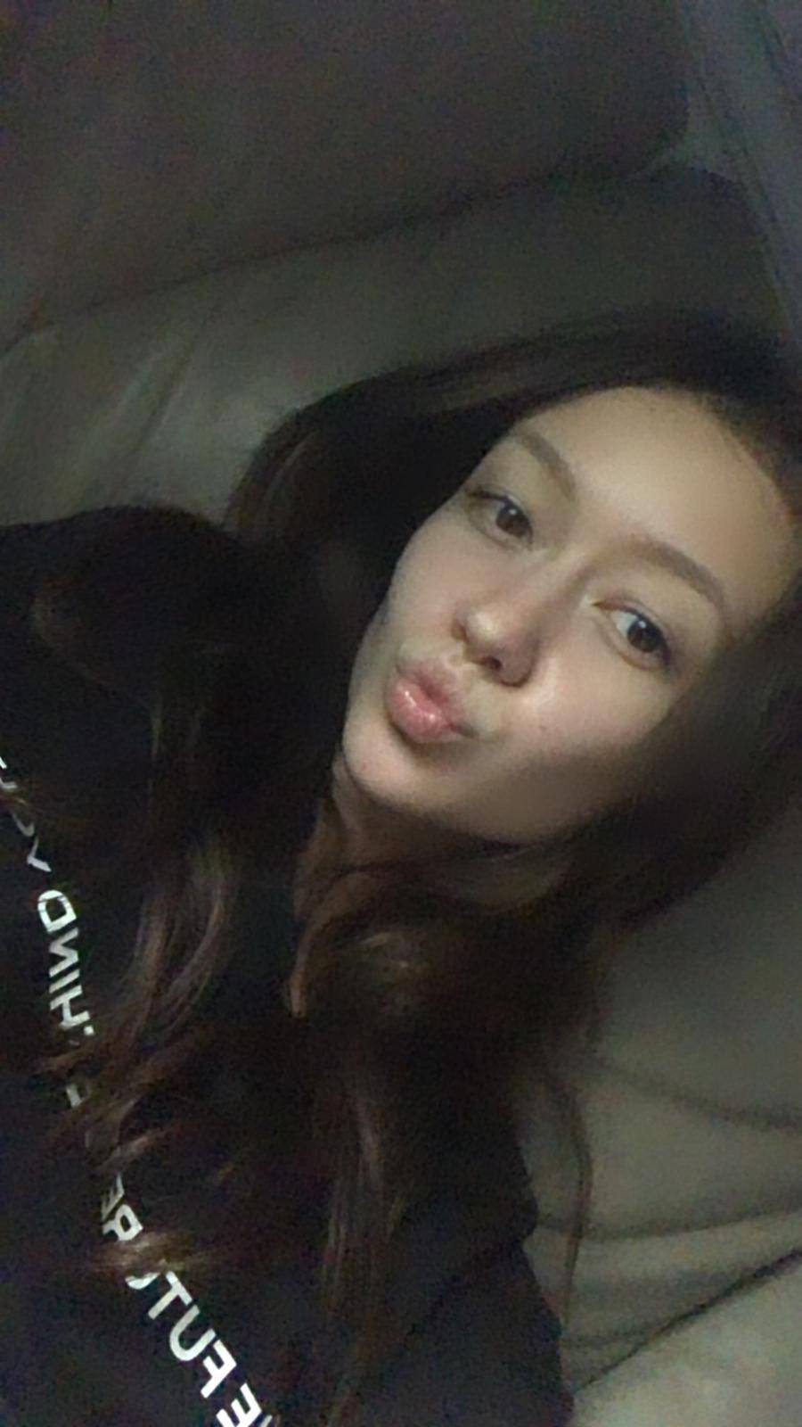 (Over18) sending you all kisses | Scrolller