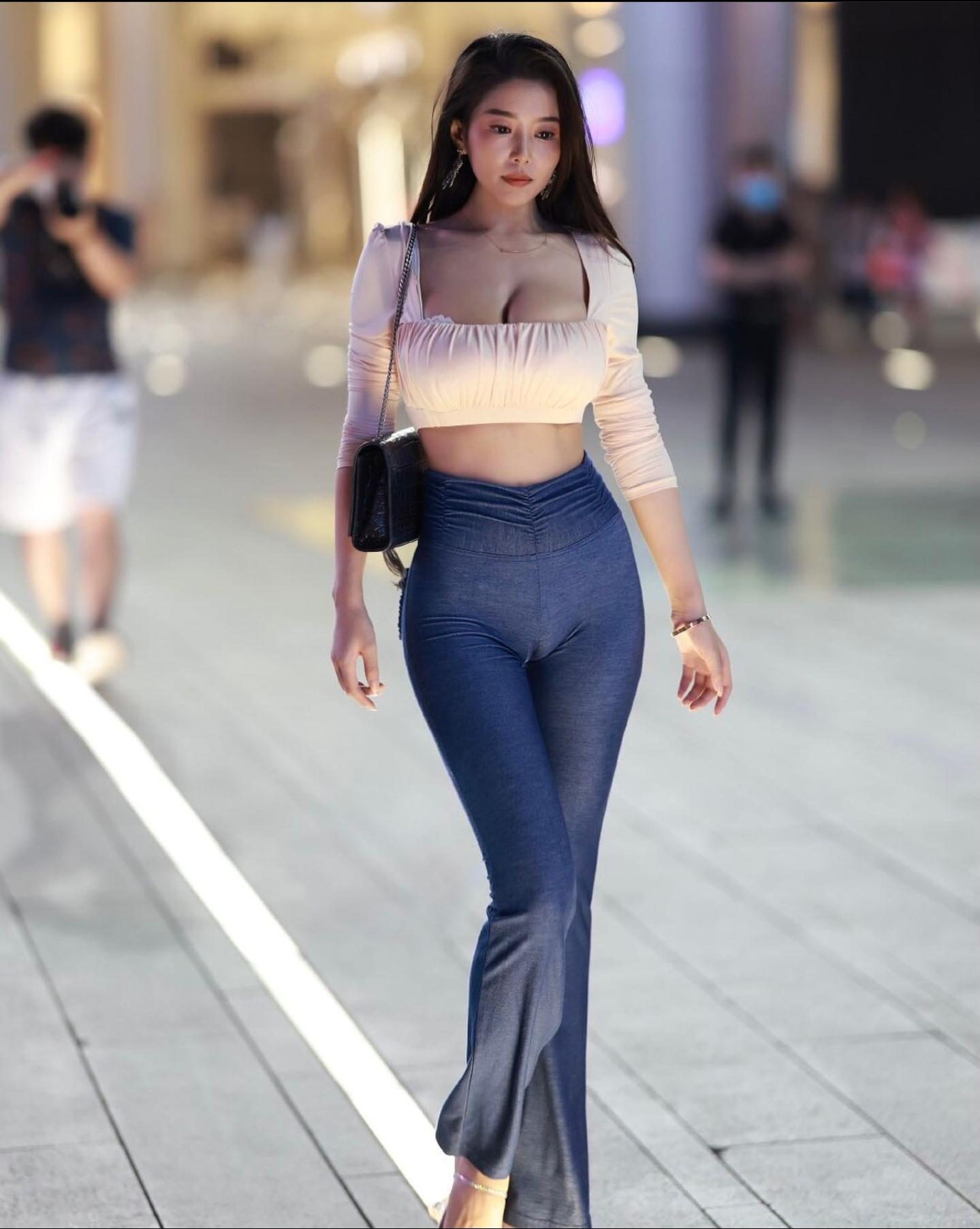 Overflowing | Scrolller