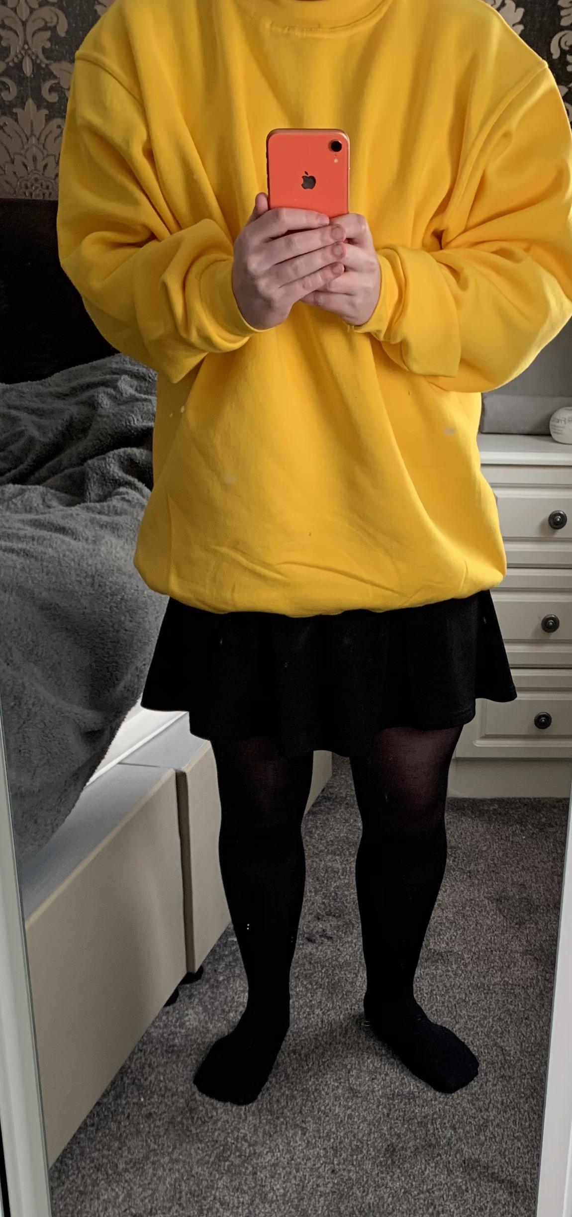 oversized sweater + tights have been acquired 😎 | Scrolller