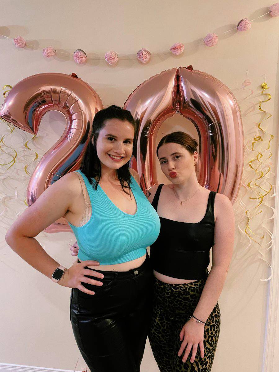 Party Girls | Scrolller