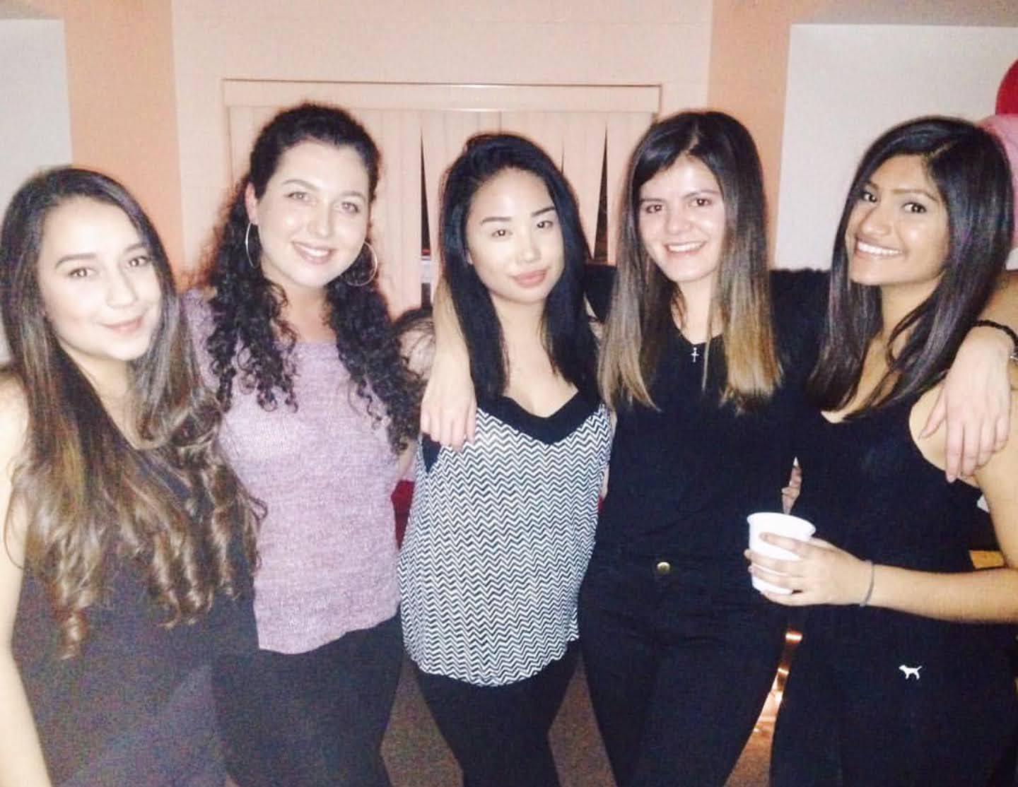 Party girls of choice | Scrolller