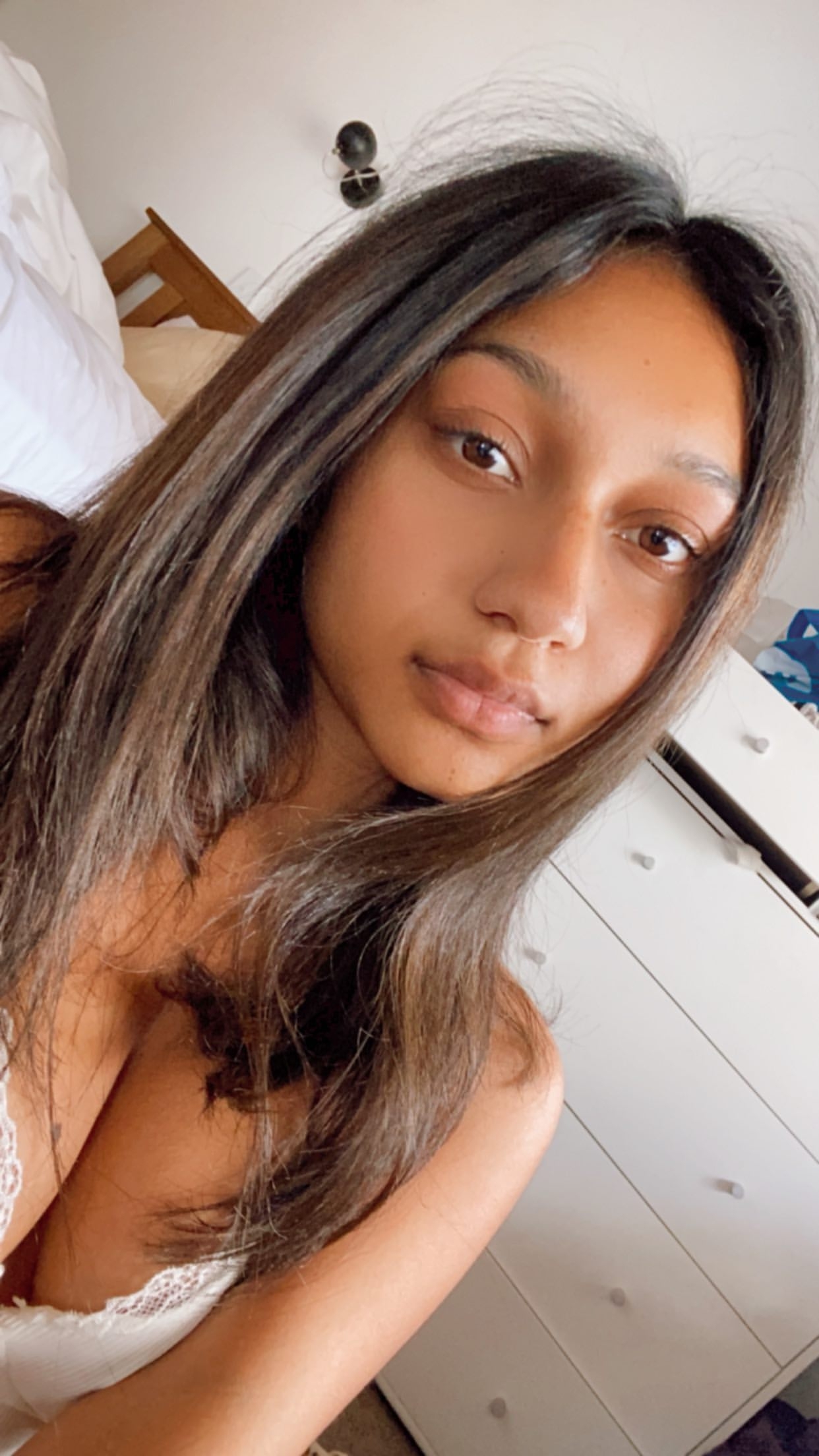 Peachy Neesh [OnlyFans in comments] | Scrolller