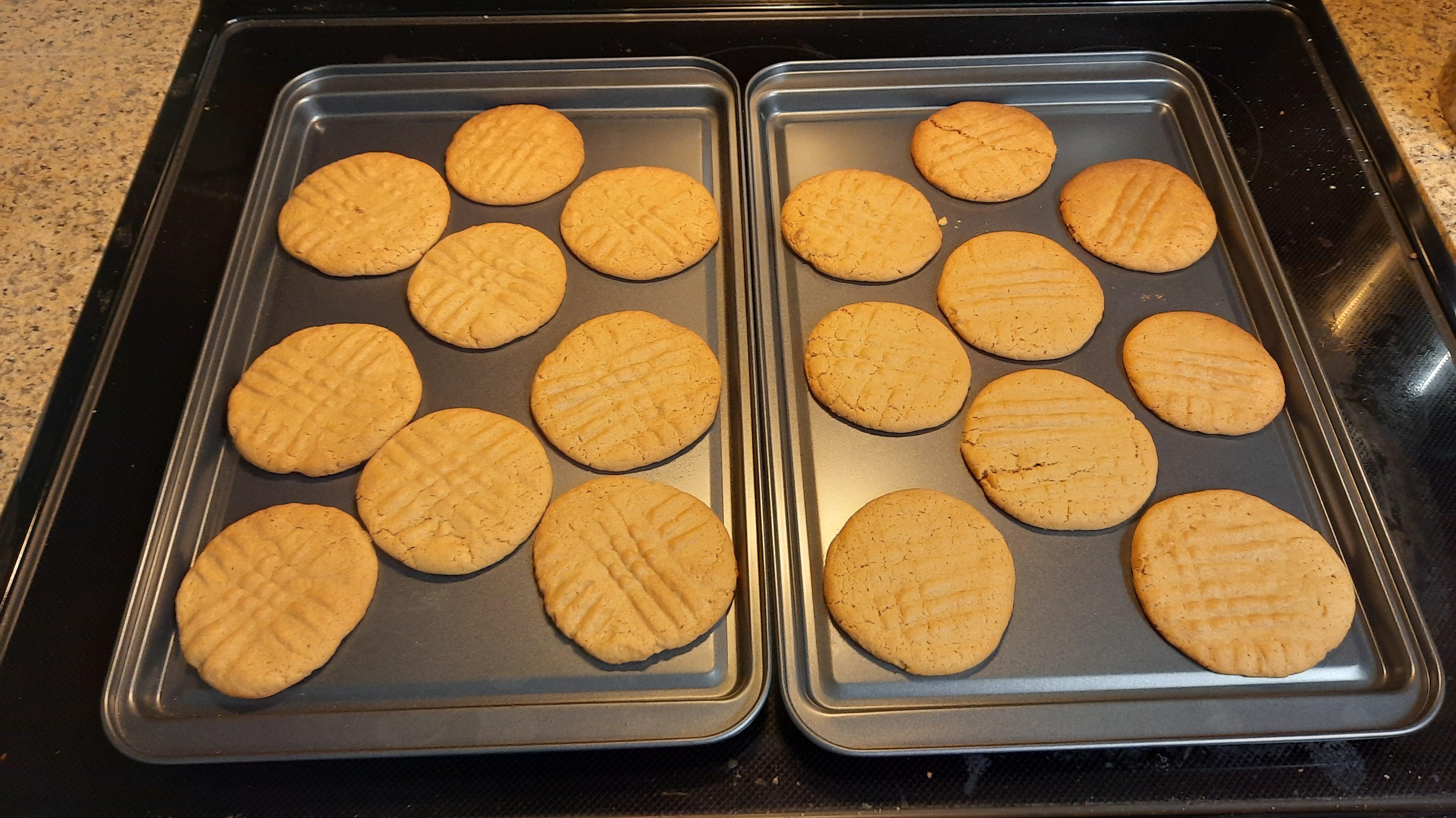 Peanut butter cookies 25mg/cookie 1st time | Scrolller
