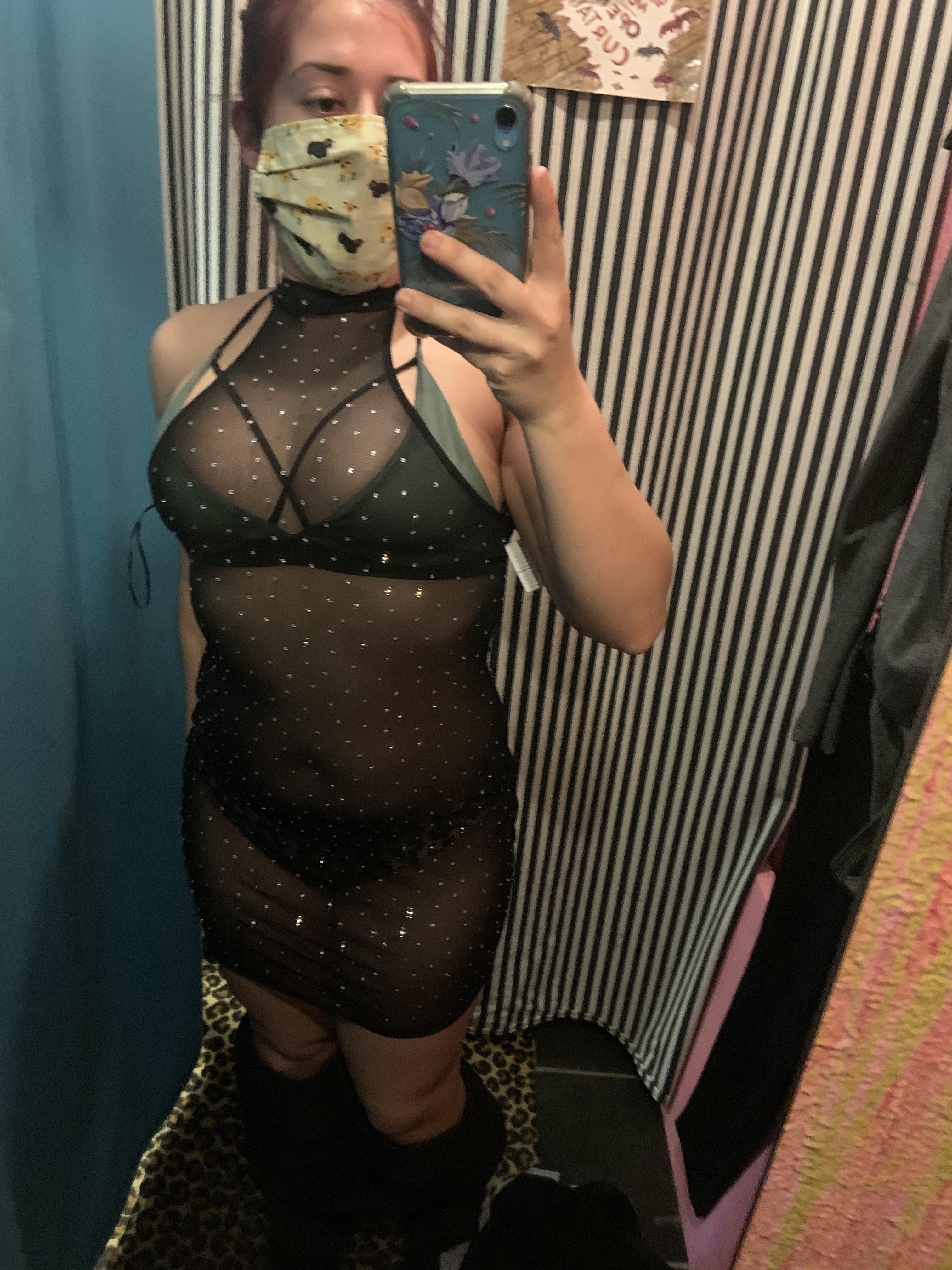 Perfect dress for a swinger party. | Scrolller