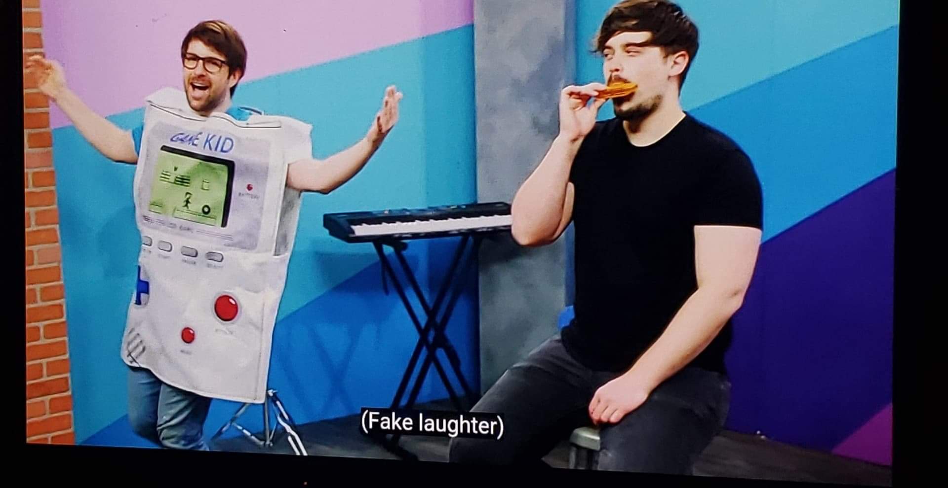 Perfectly timed pause | Scrolller