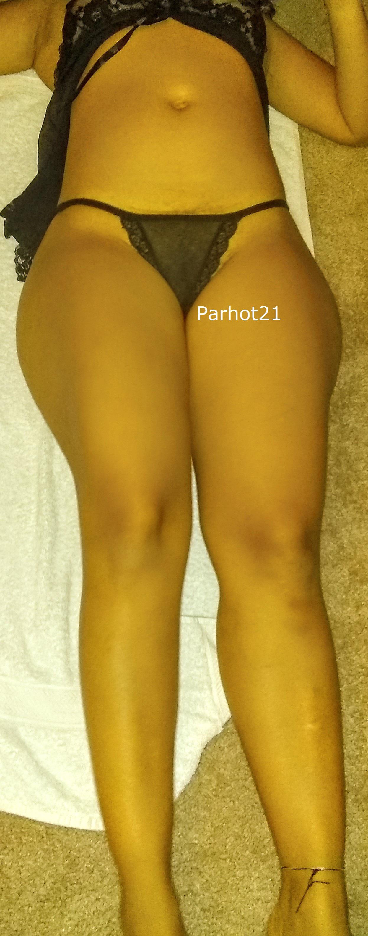 Petite Latina Mombod(F30) | Scrolller