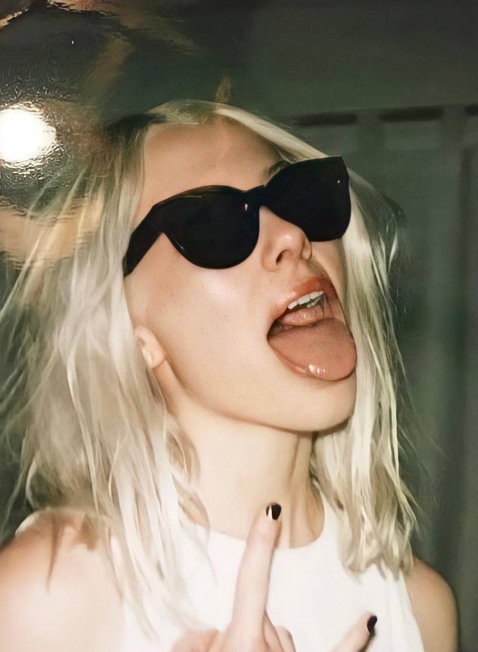 Phoebe Bridgers | Scrolller