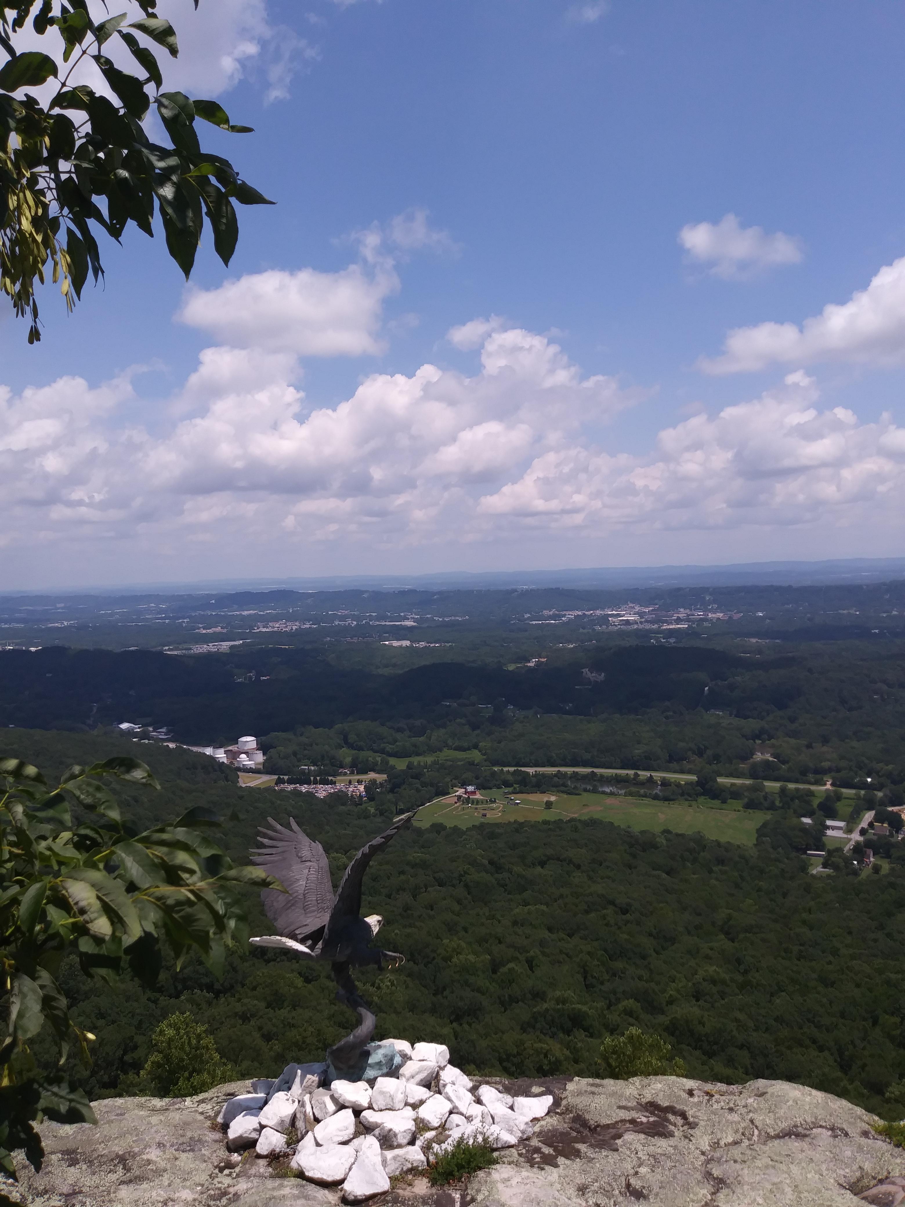 Photo i took while i climbed rock city | Scrolller