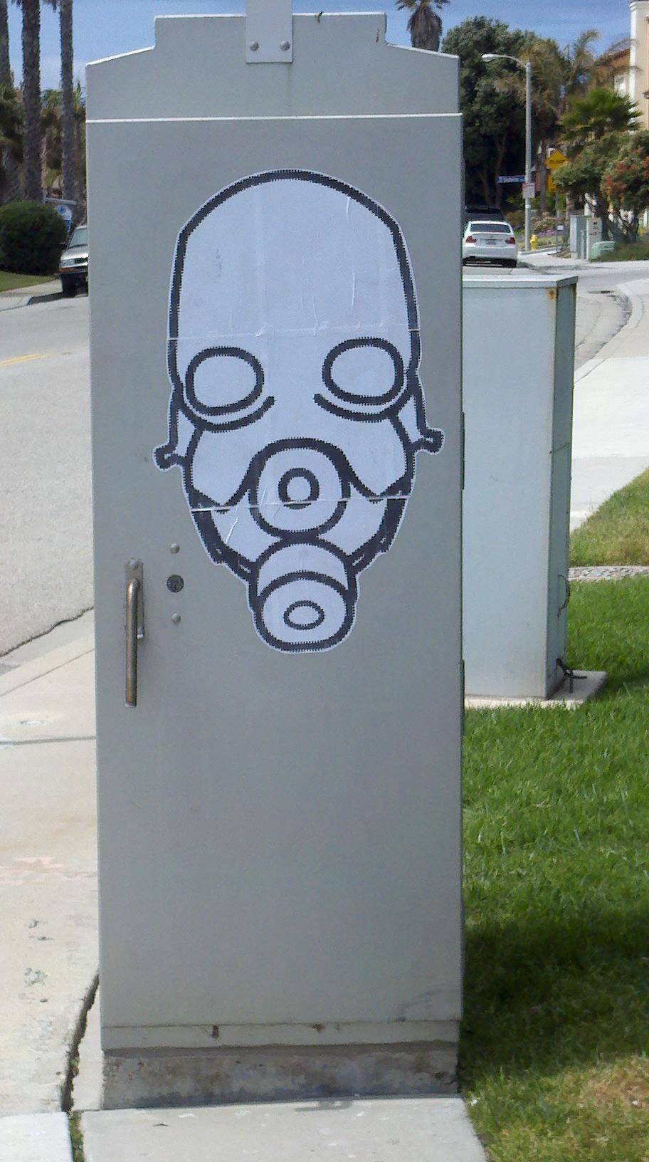 Pick up that can! | Scrolller