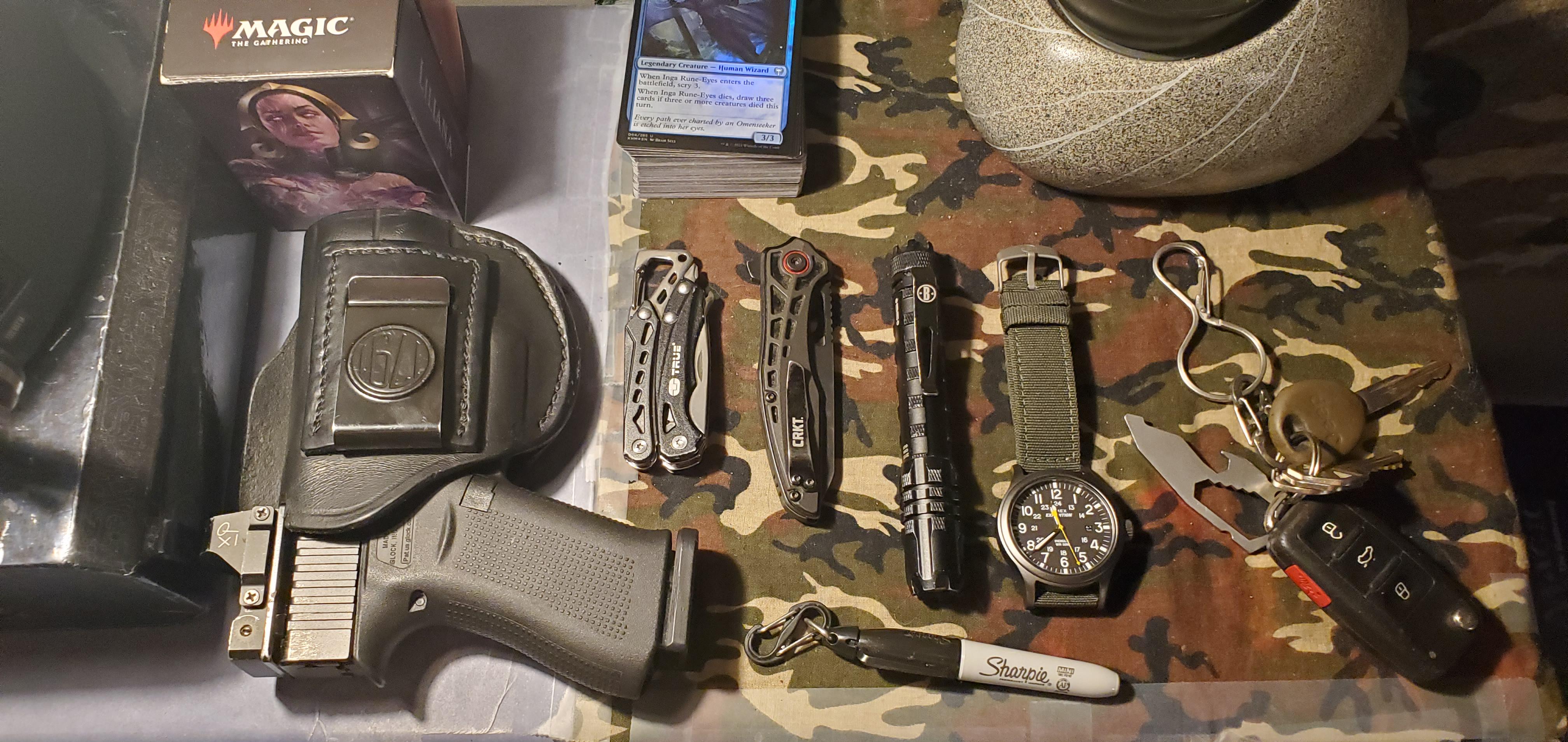 Picking up the timex has made for my first full edc setup. | Scrolller