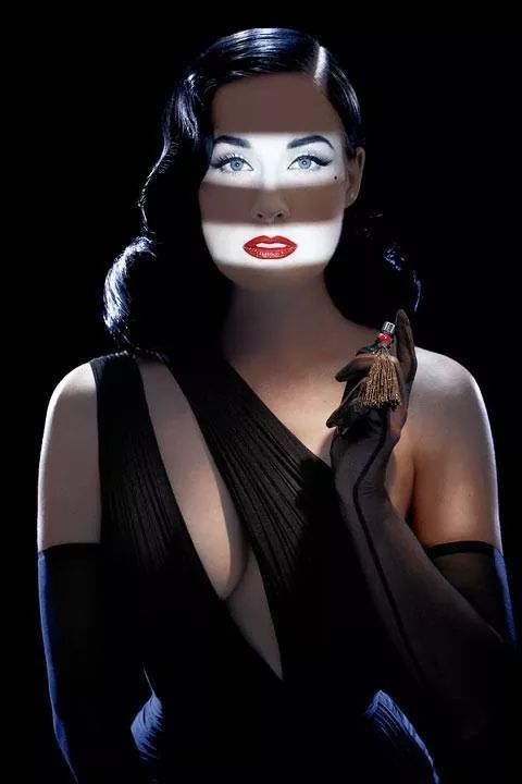 pin-up-glamour: Dita Von Teese | Scrolller