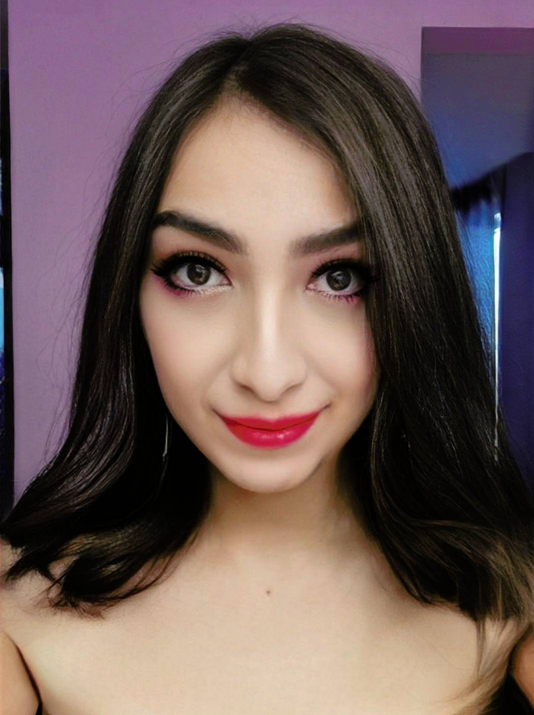 Please lemme suck your D 🙈🤤 | Scrolller