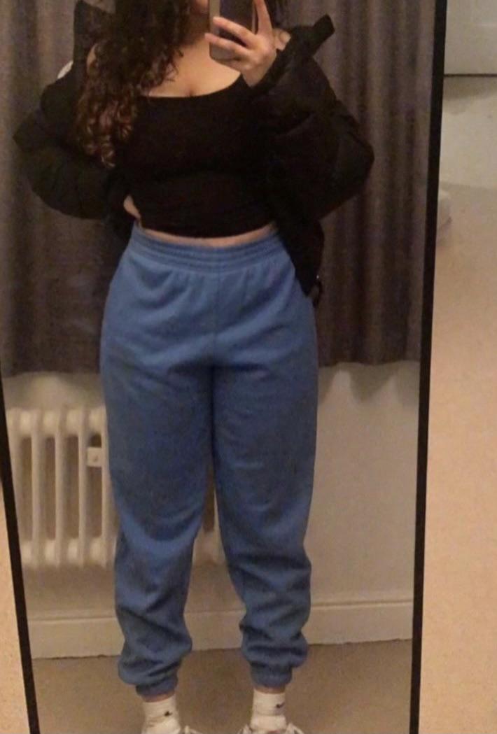 Pls degrade me in the comments, winner will get a surprise in dm ...