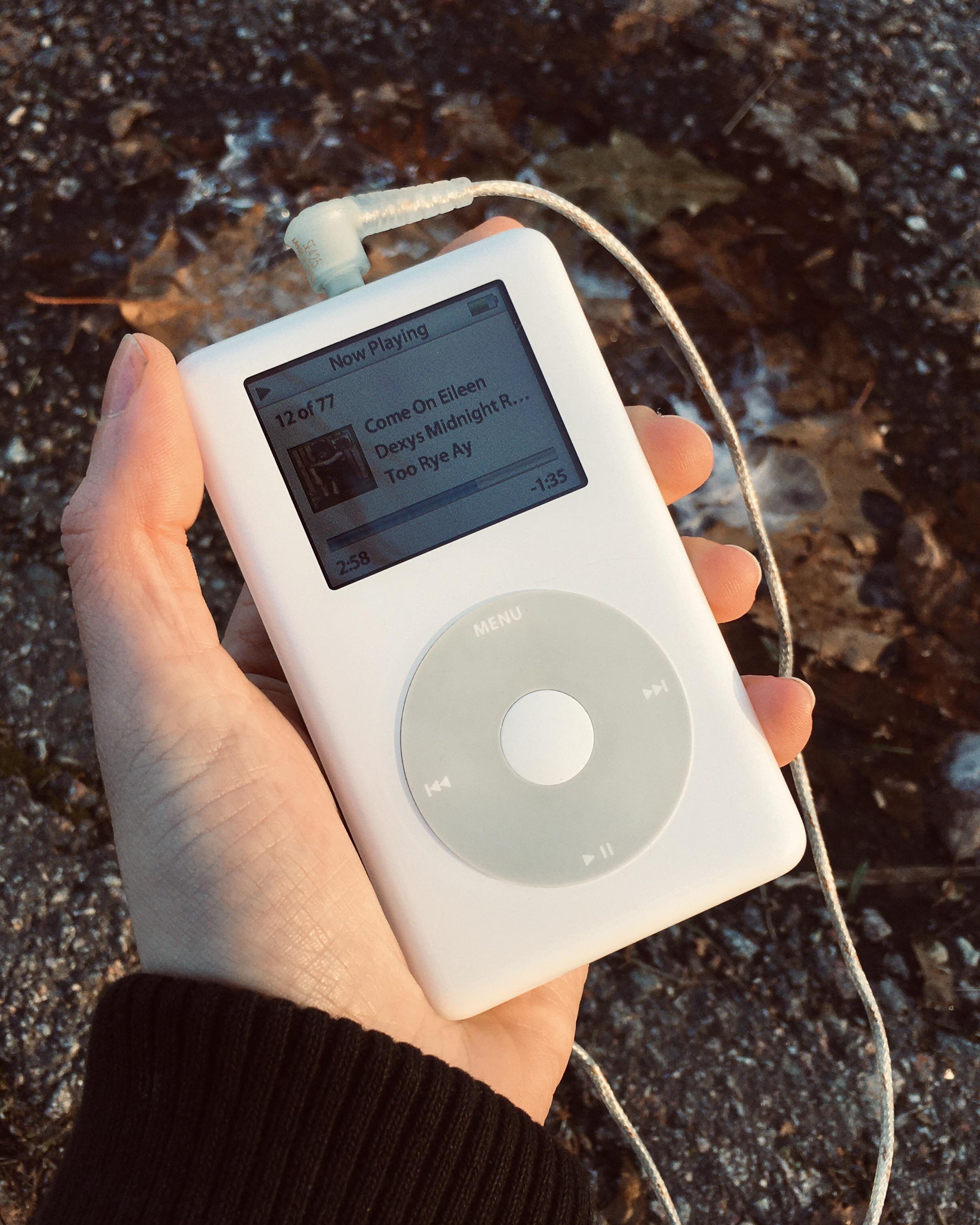 Pod walking the 4th gen. | Scrolller