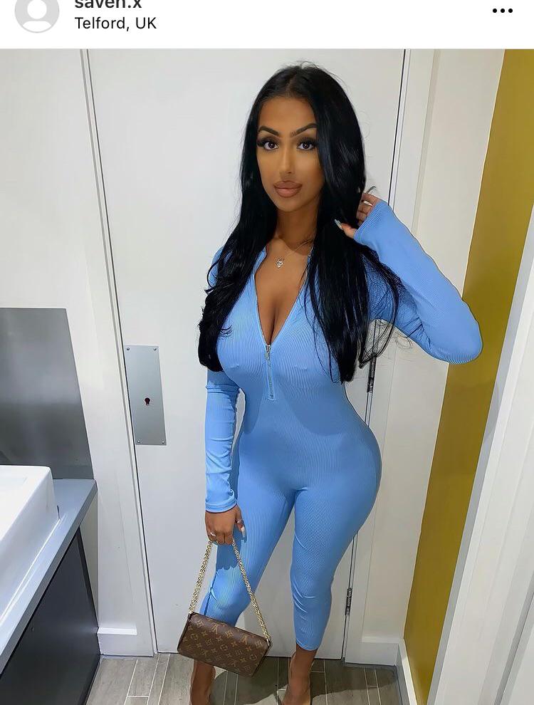 poking out | Scrolller