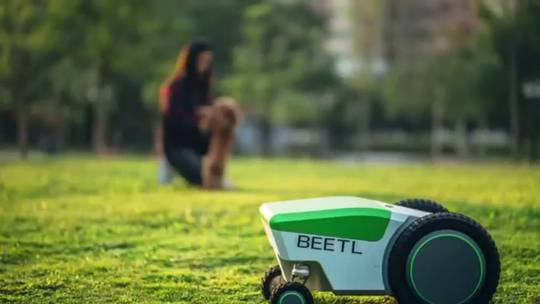 Poop scooping robot | Scrolller