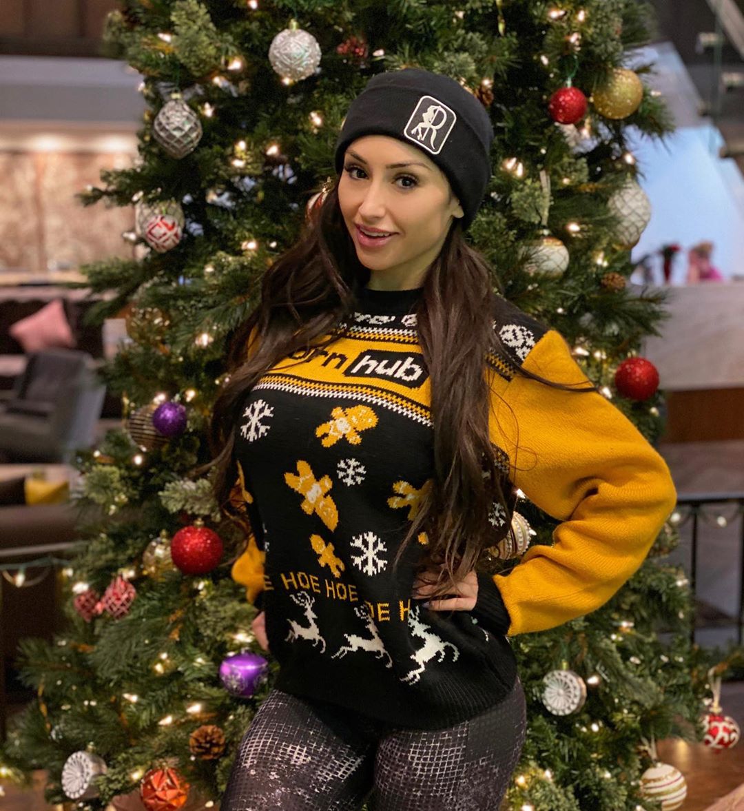 Pornhub Hoe Hoe Hoe | Scrolller