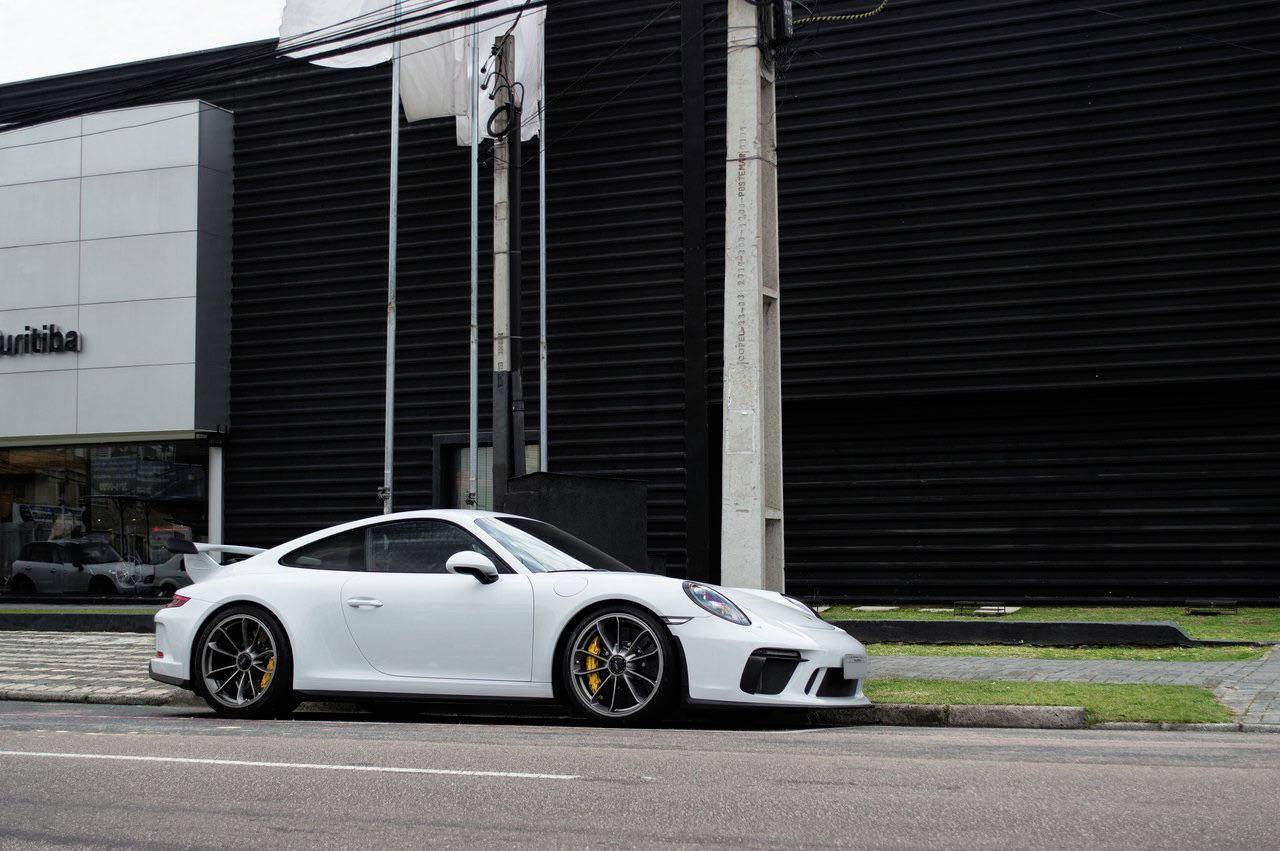 Porsche 911 GT3 Is just BadAss elegant | Scrolller