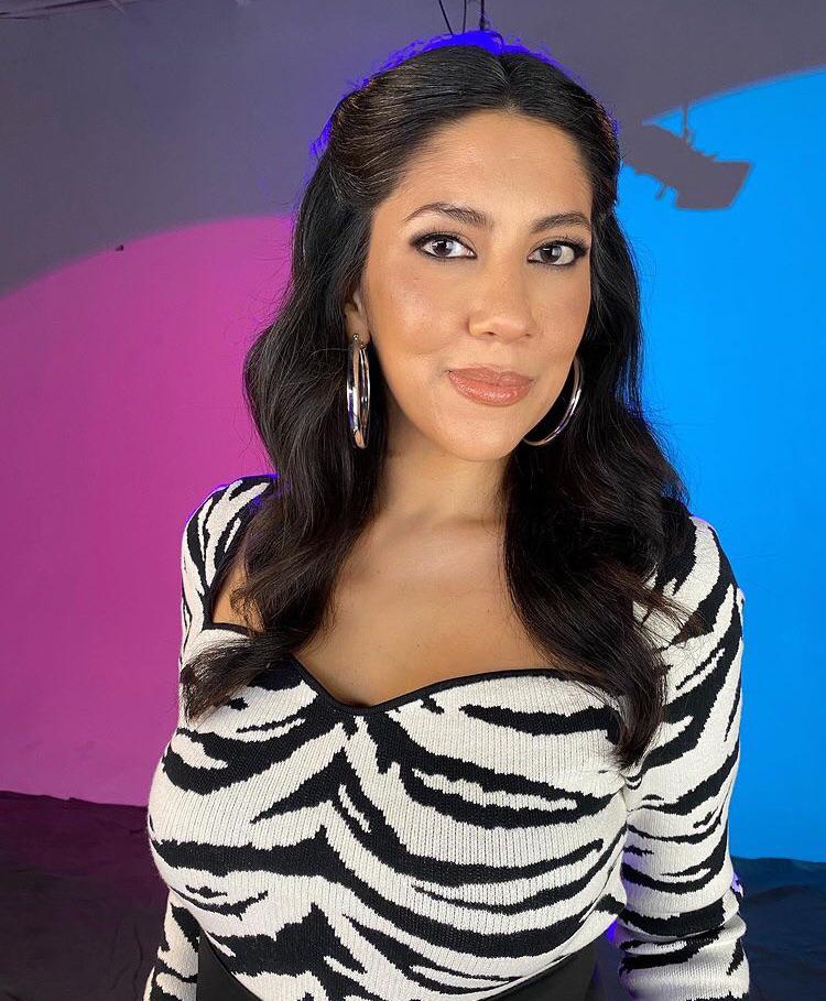Stephanie Beatriz Scrolller