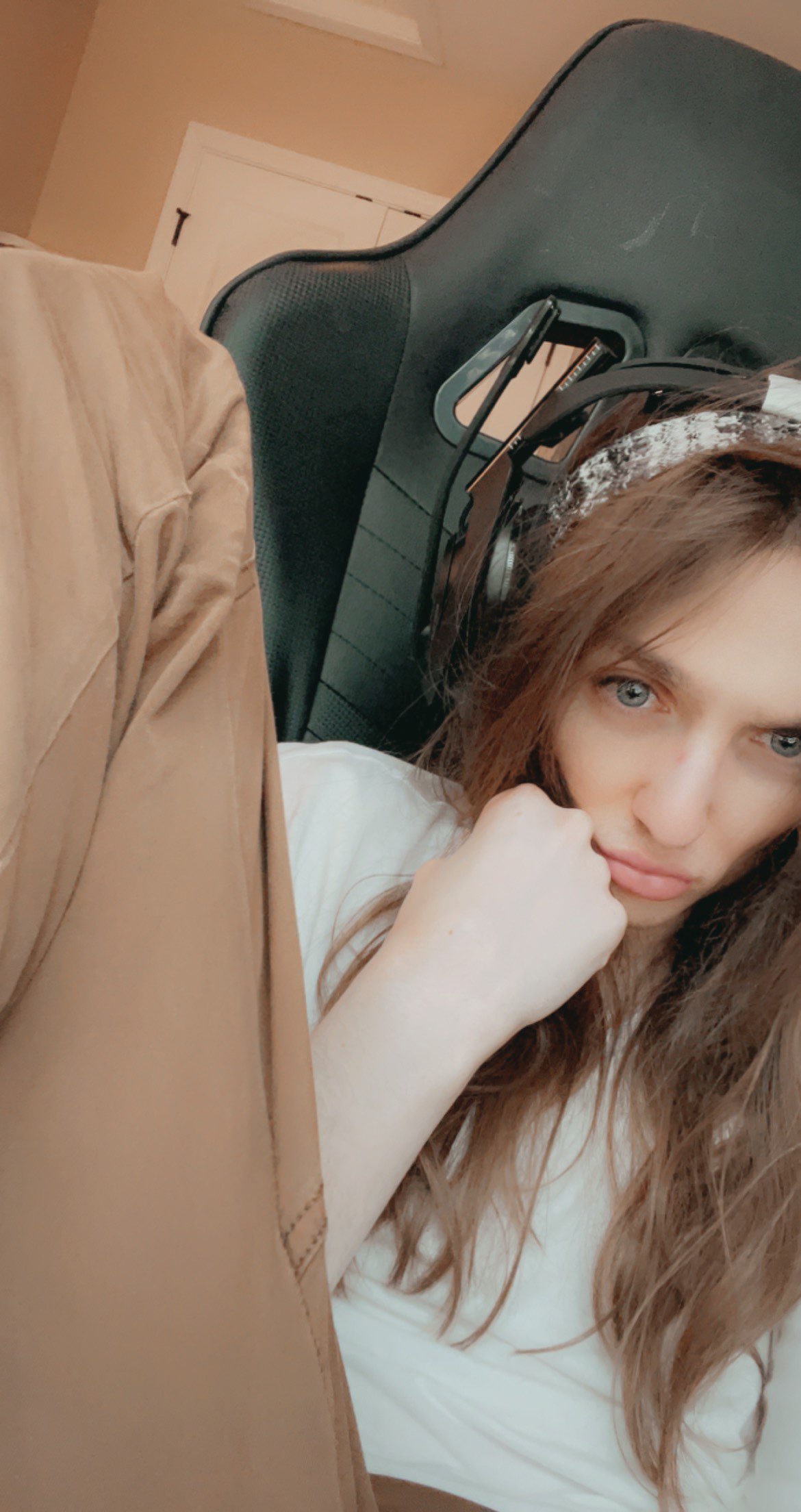 any other sissies wana play :3 | Scrolller