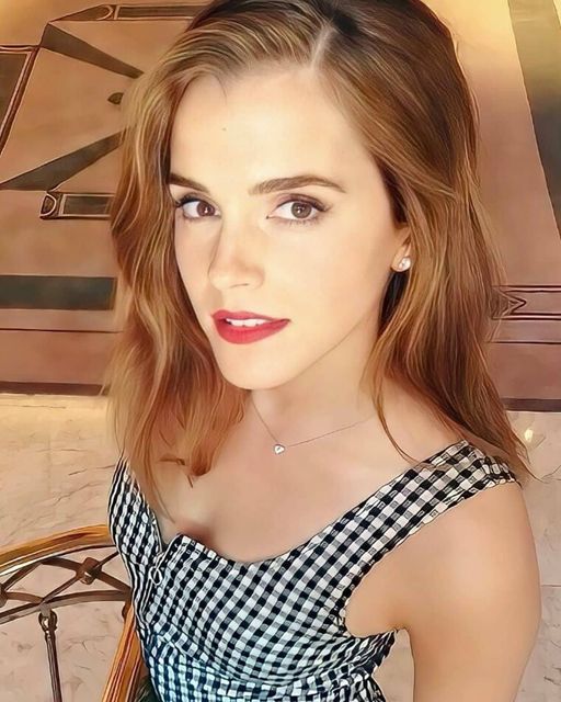 I want nothing more than to facefuck Emma Watson silly | Scrolller