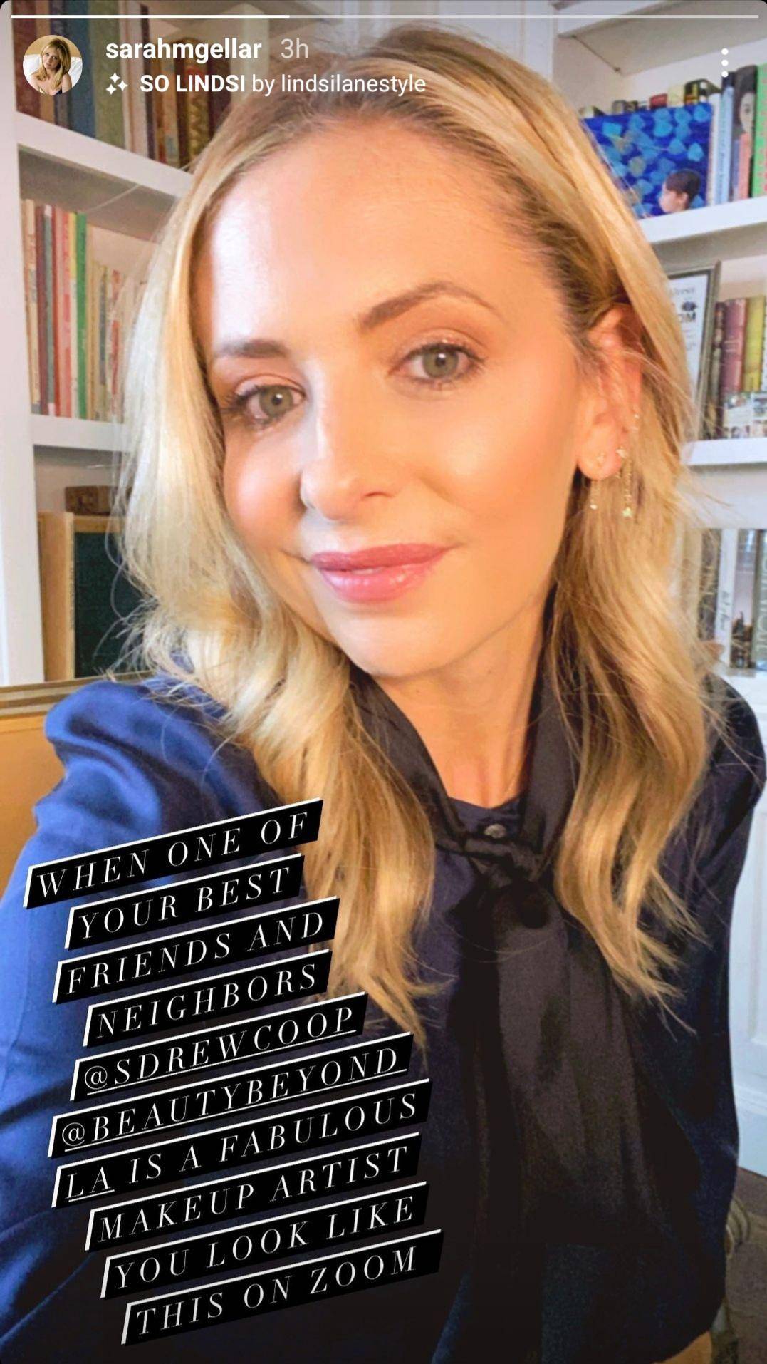 Pretty Lady | Scrolller