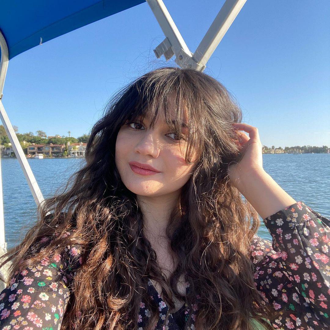 Pretty Sheila | Scrolller