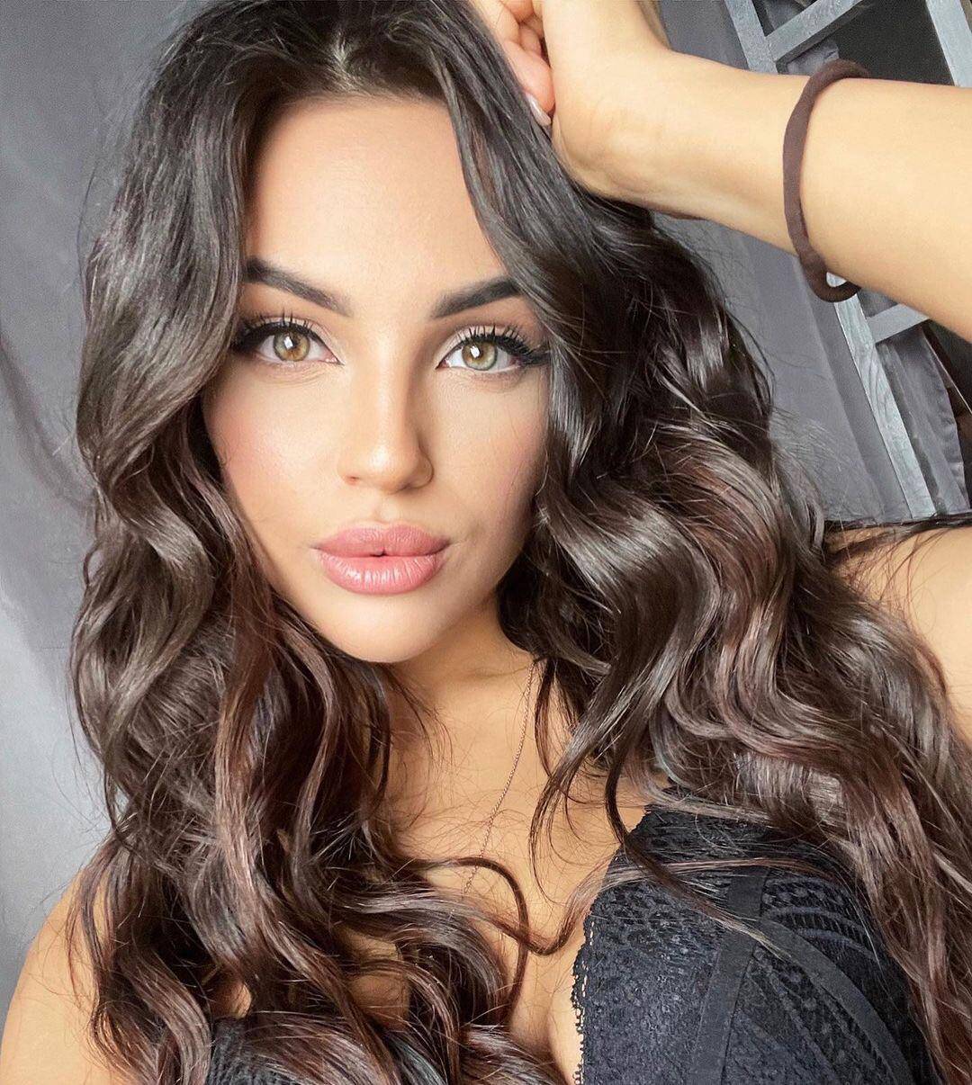 Priceless | Scrolller