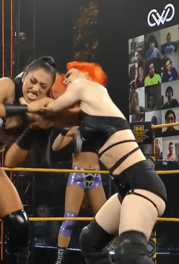 Priscilla Kelly / Gigi Dolan absurd massive swinging ass | Scrolller