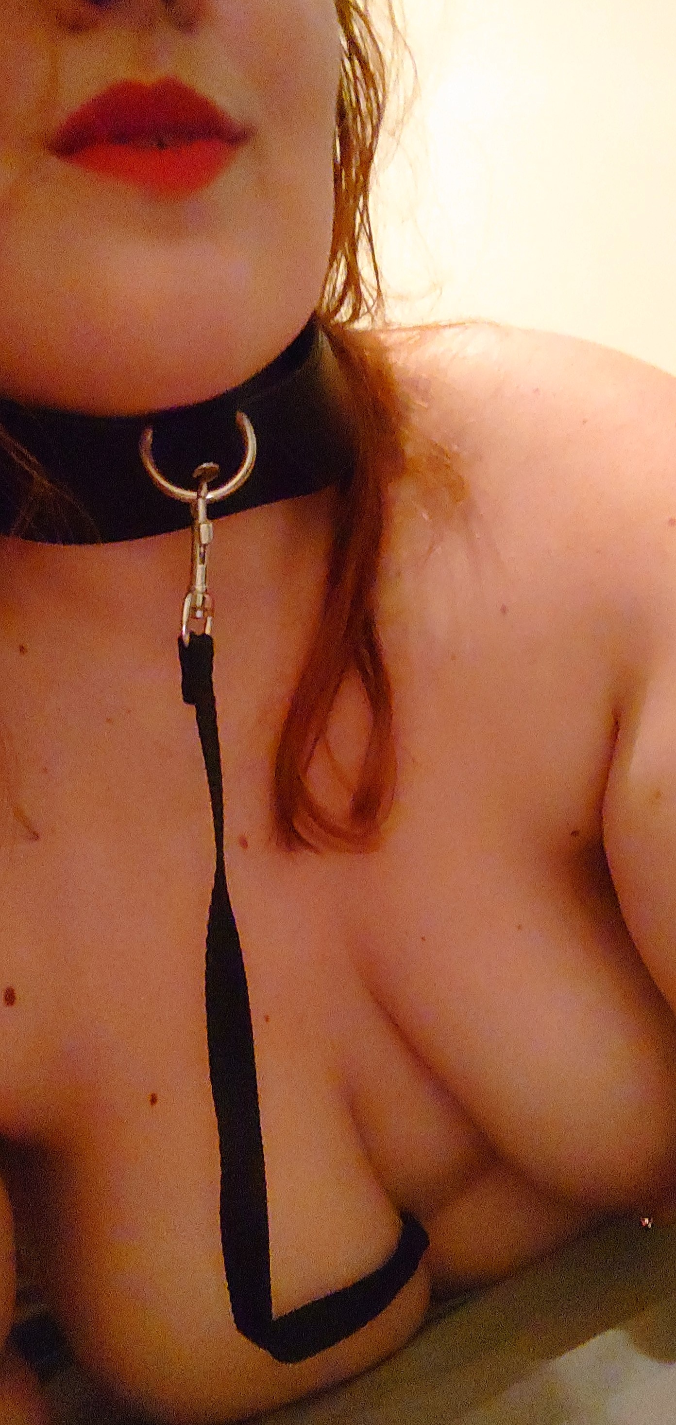 Pucker up! | Scrolller