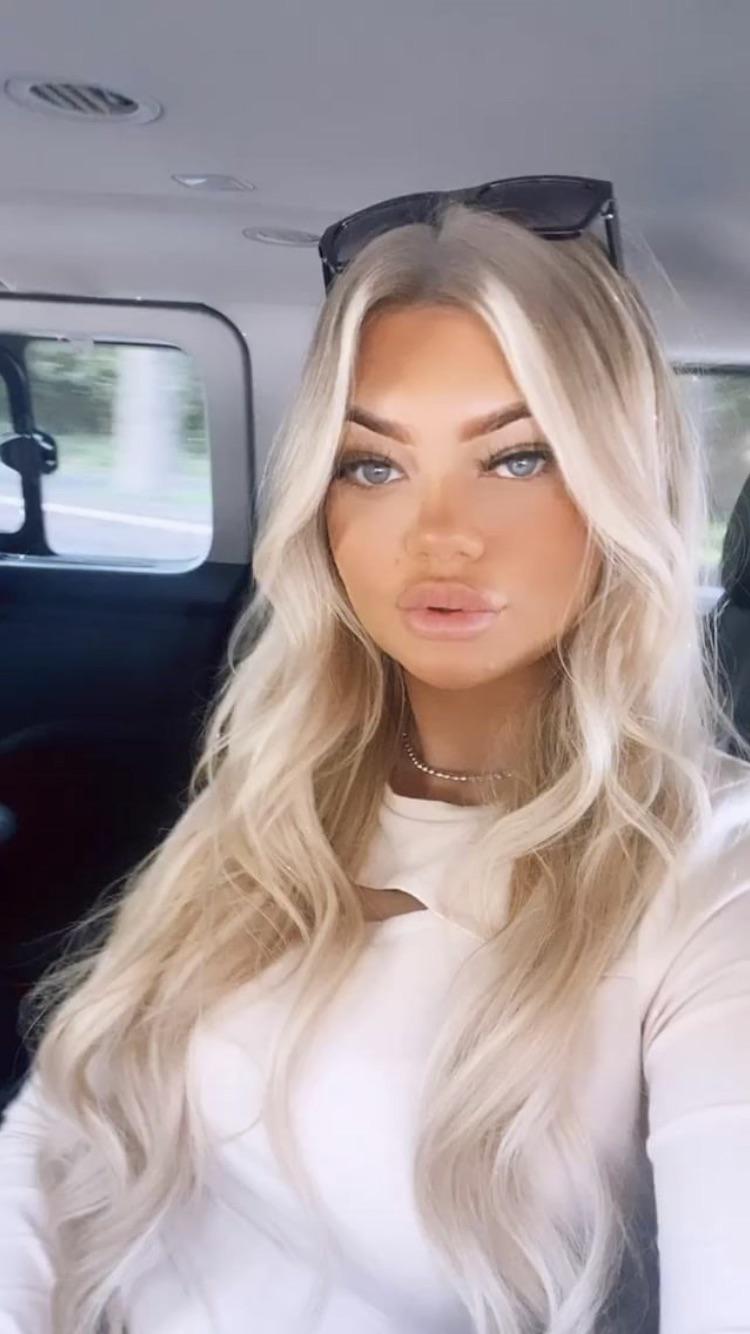 Puckered fuckhole | Scrolller