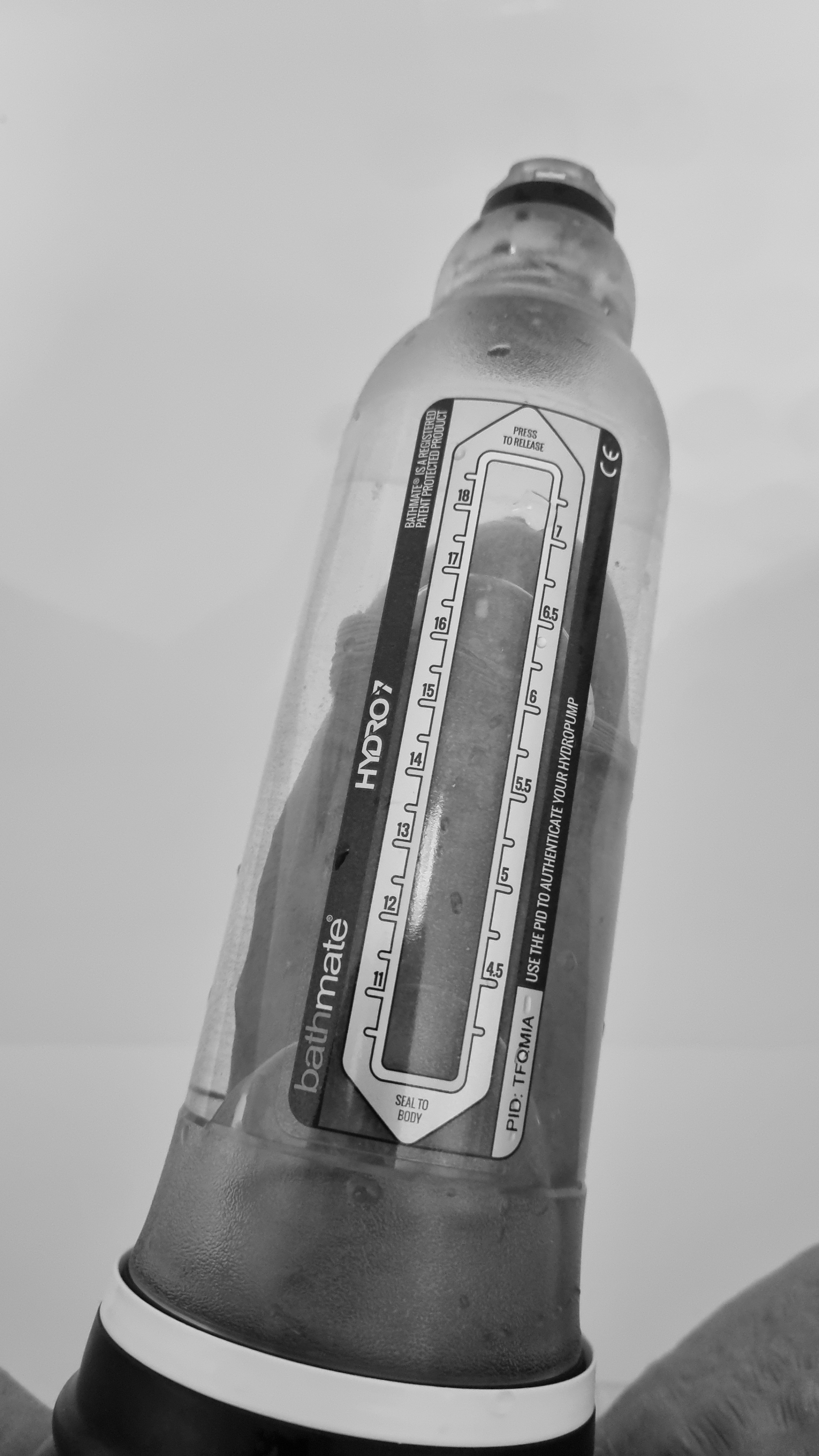 Pump hydro 7 black and white | Scrolller