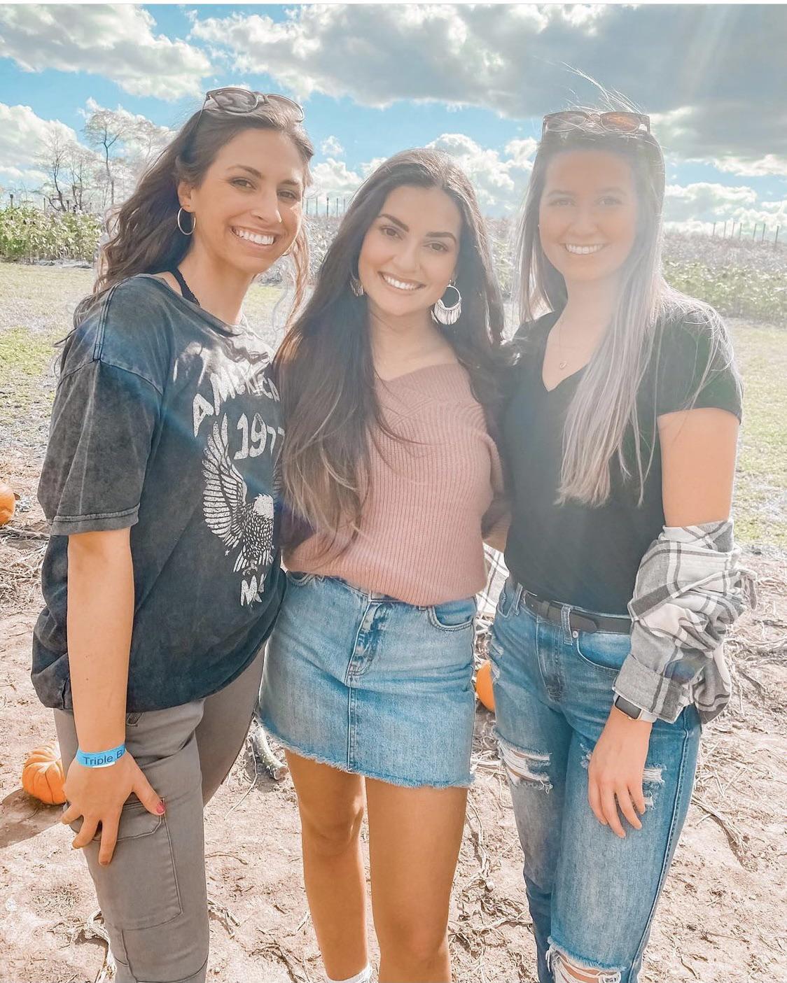 Pumpkin patch squad | Scrolller