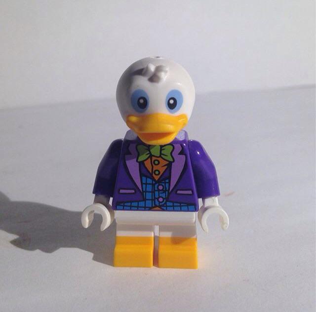 Purist Howard the duck. | Scrolller