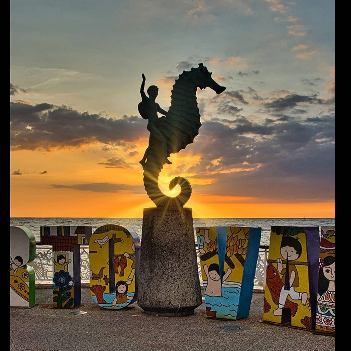 PV Downtown | Scrolller