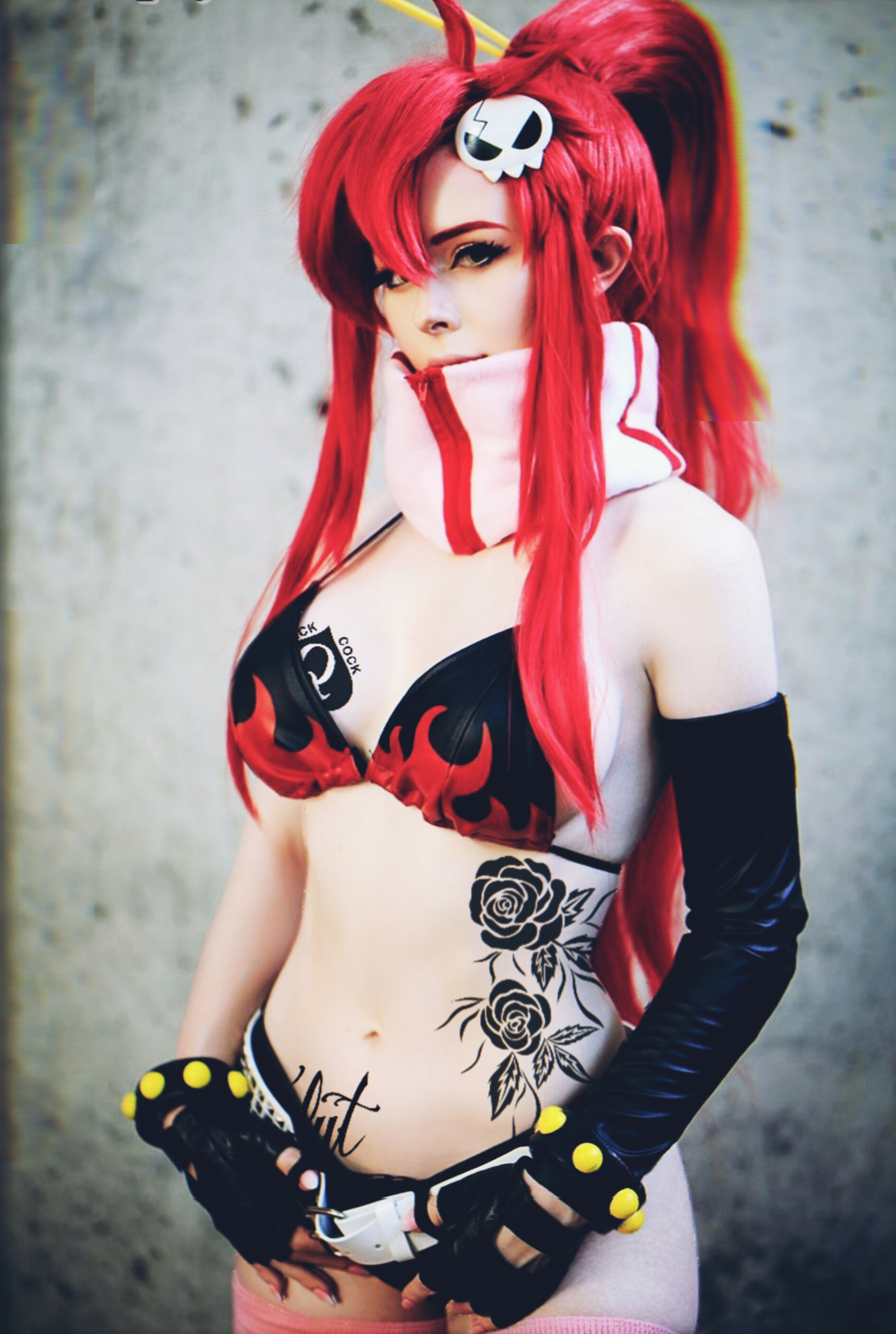 QoS Cosplay | Scrolller