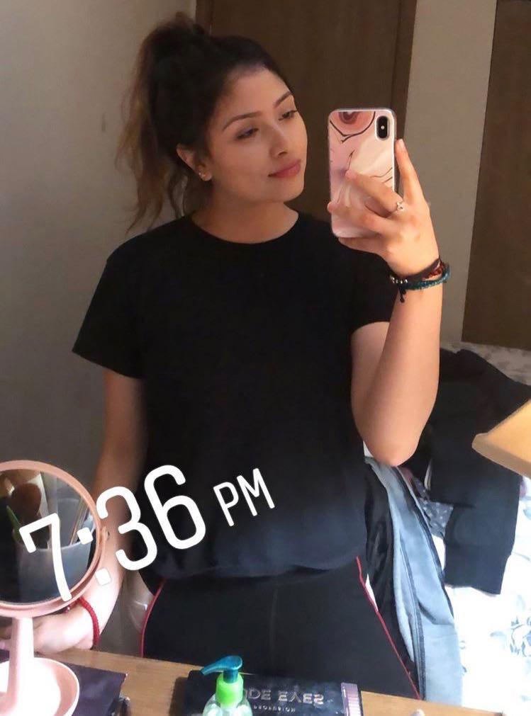 Quien me ayuda a sacarle el pack.. manden dm para más info | Scrolller