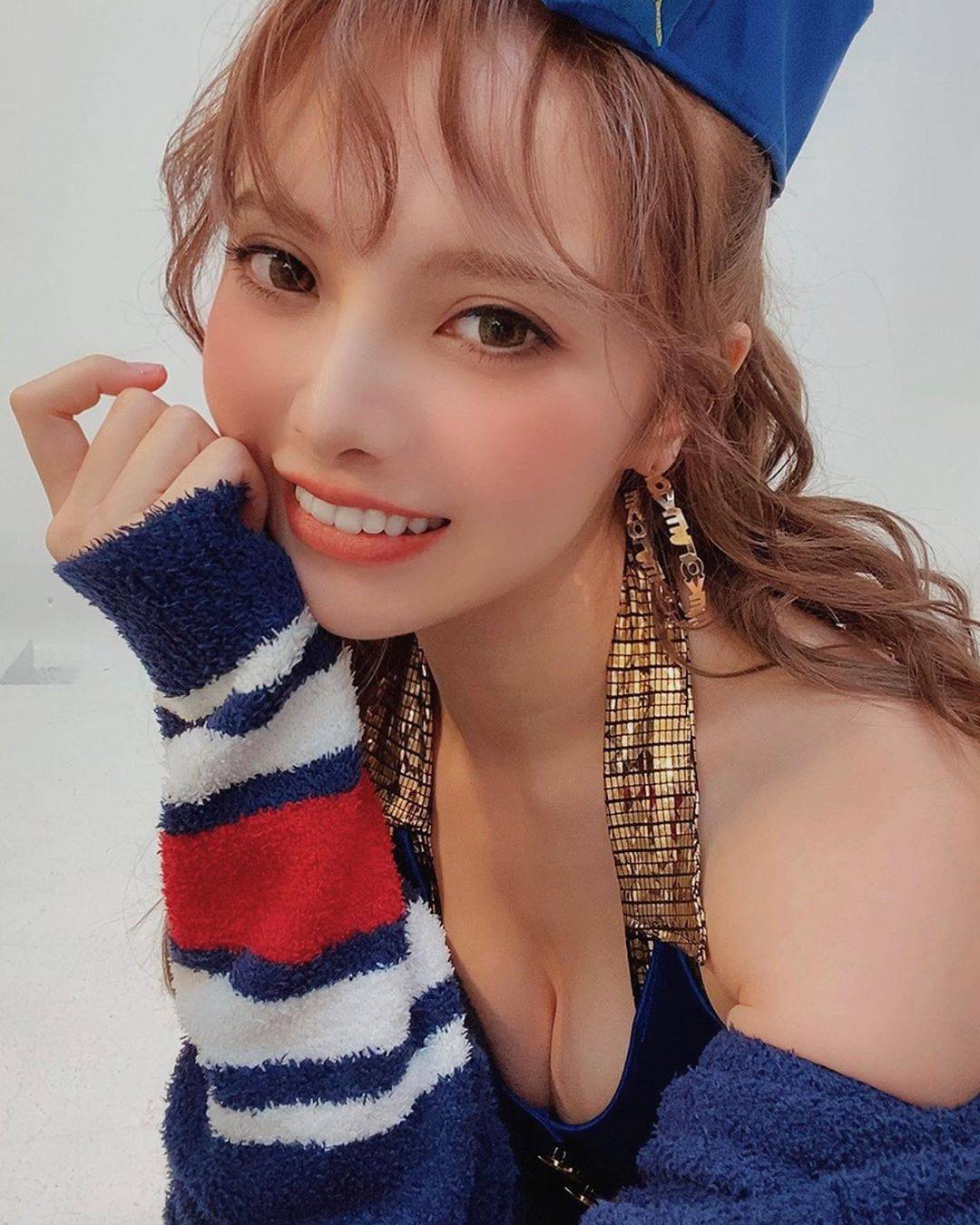 Ran Watanabe | Scrolller