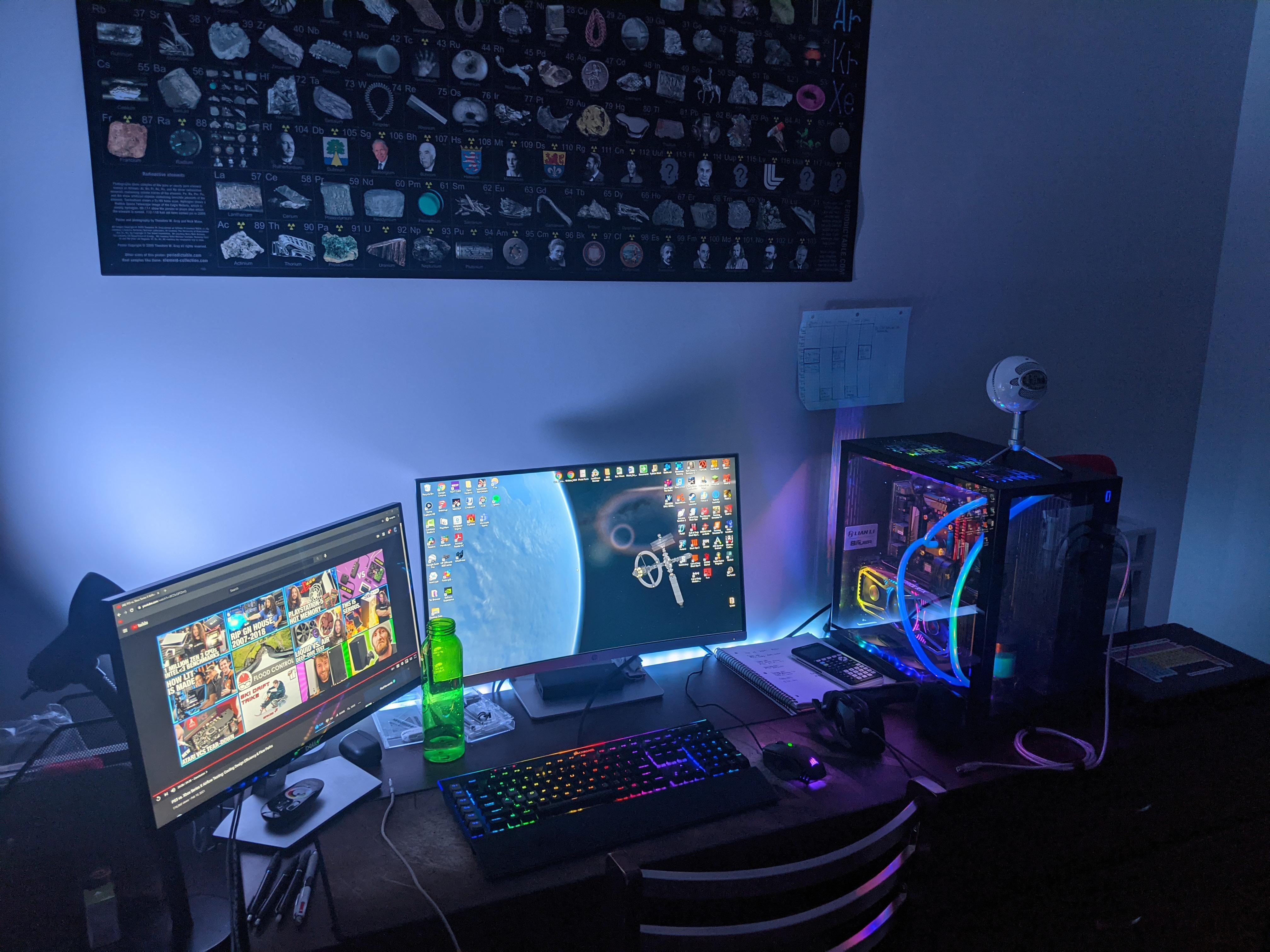 Rate my Dorm Room setup | Scrolller