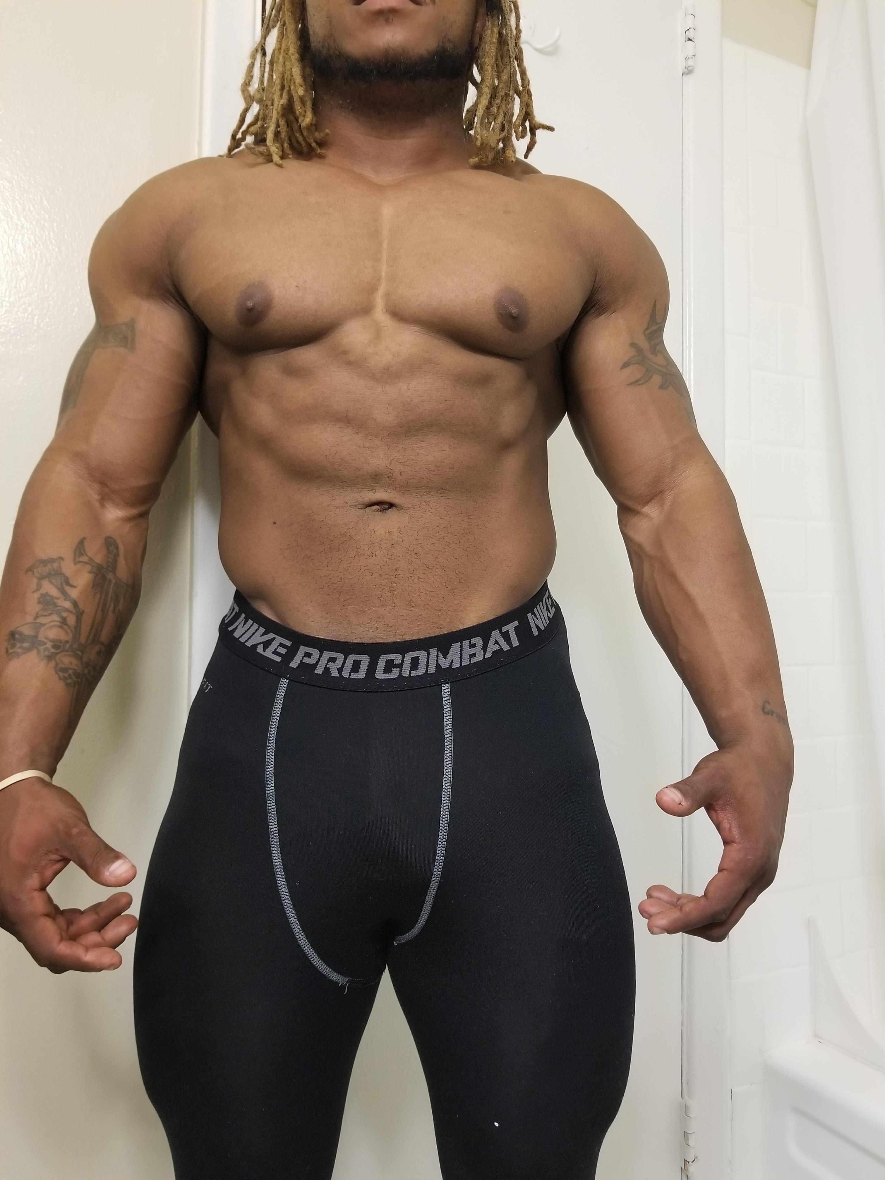 Rate my six pack | Scrolller