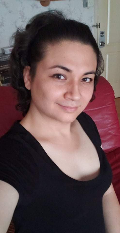 ready for a dinner date hehe | Scrolller