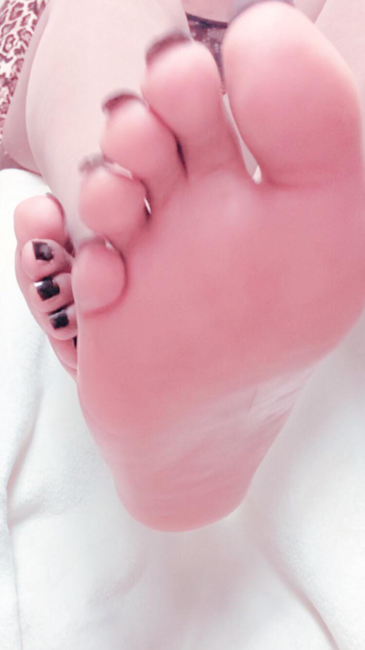 Ready for cream | Scrolller