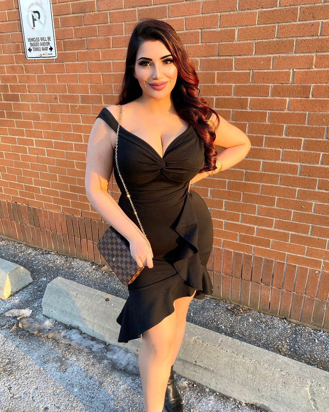 Ready for the date | Scrolller