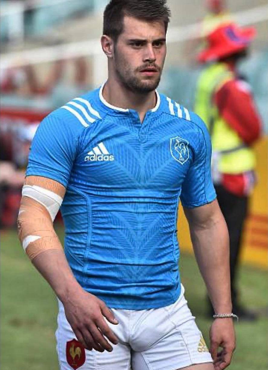 Real Man Shorts 🥰🤤 Scrolller